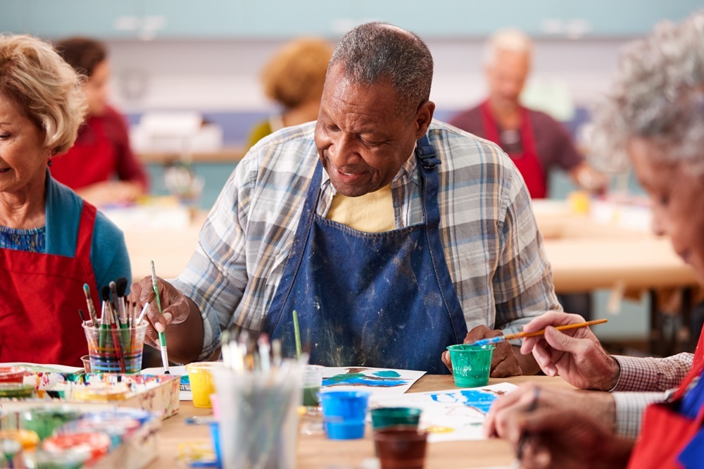 10 Reasons That Older Adults Need a Creative Outlet - Serra Sol